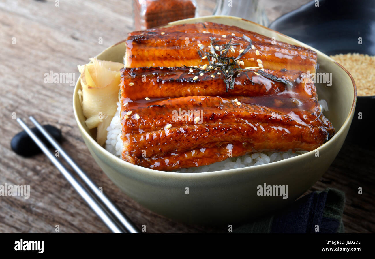 Rice with japanese eel hi-res stock photography and images - Alamy