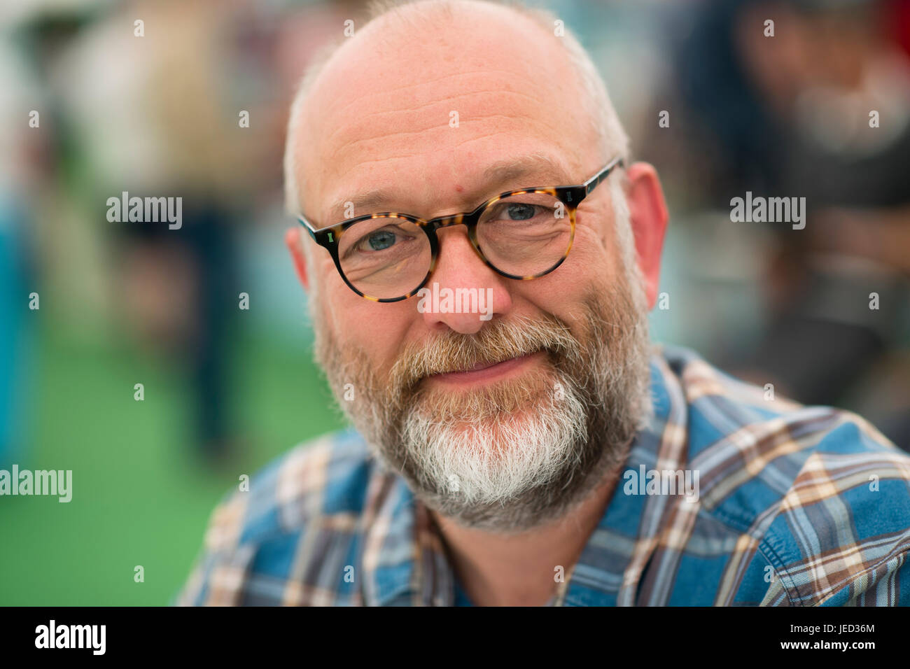 Tim Hayward , author of 'The Knife - the culture, craft and cult of the ...