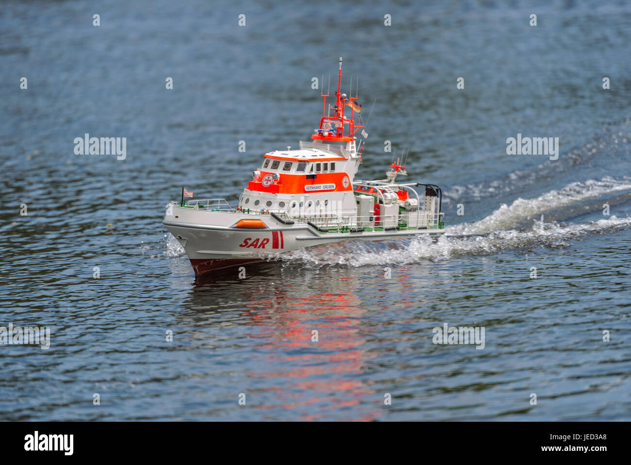 Sar ship hi-res stock photography and images - Alamy