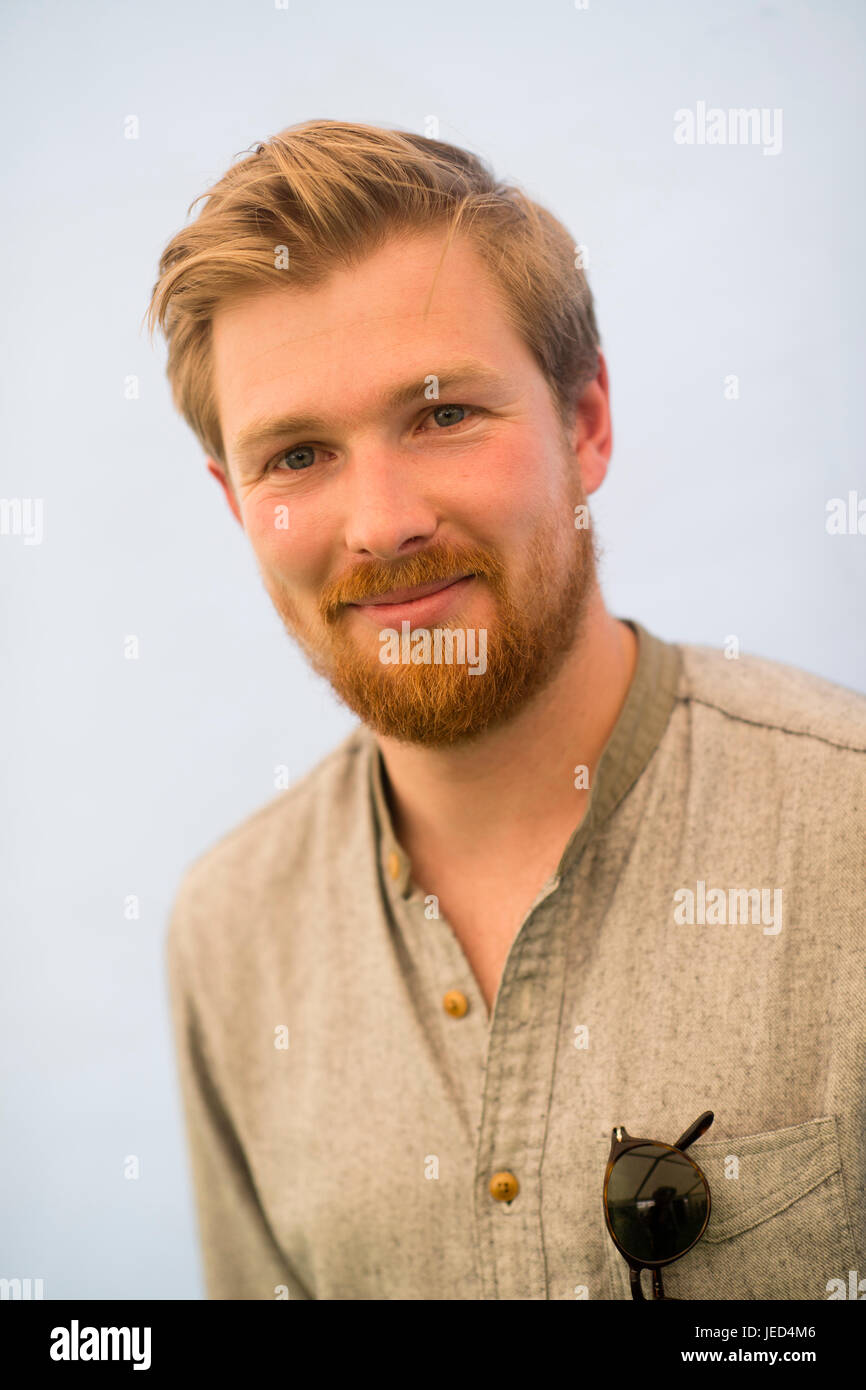 George butler illustrator hi-res stock photography and images - Alamy