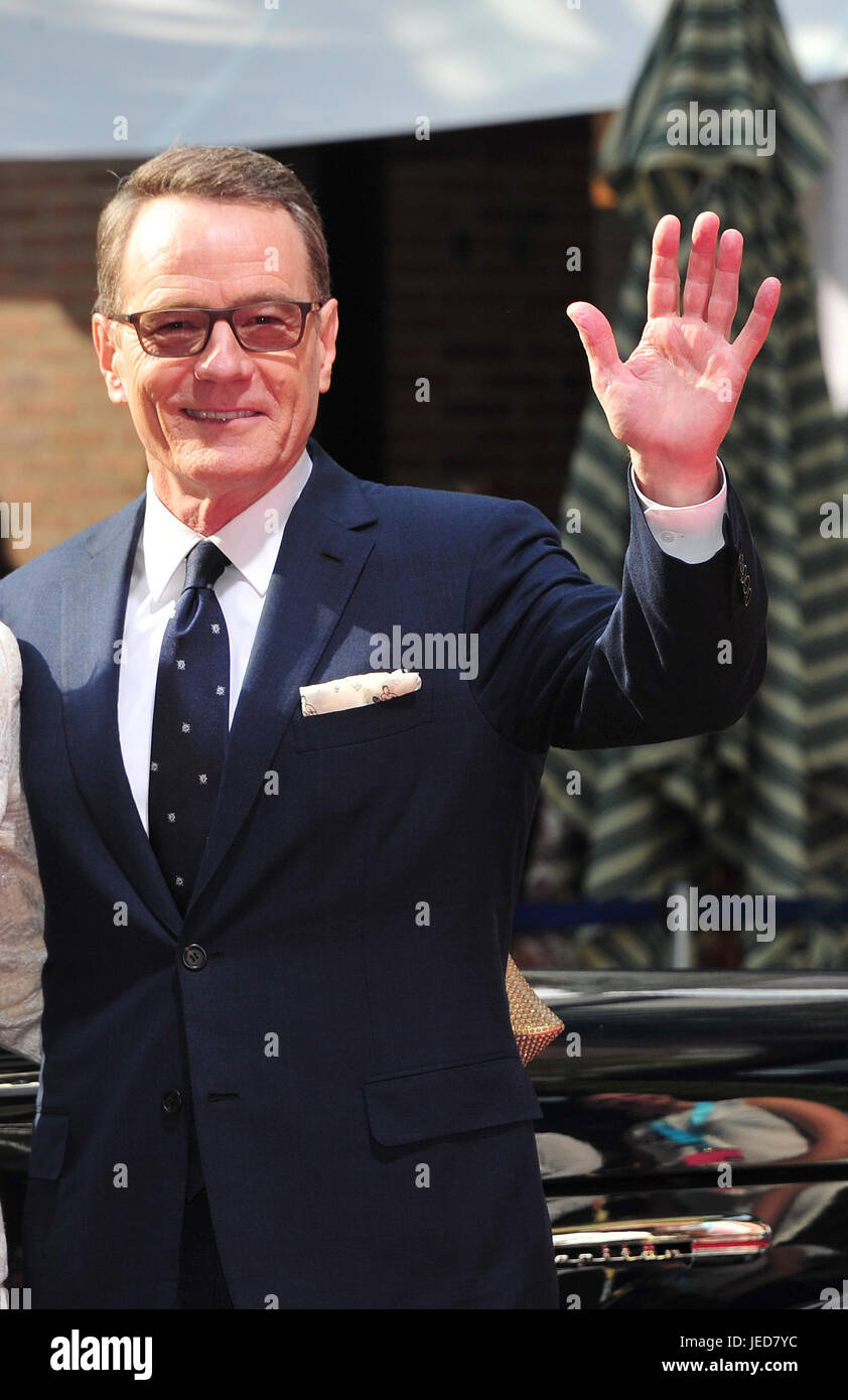The US American actor Bryan Cranston arrives at the ceremony of the ...