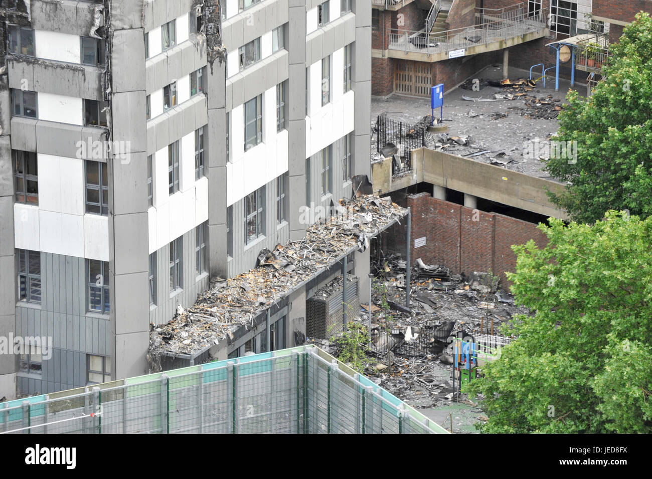 Cladding fire safety hi-res stock photography and images - Alamy