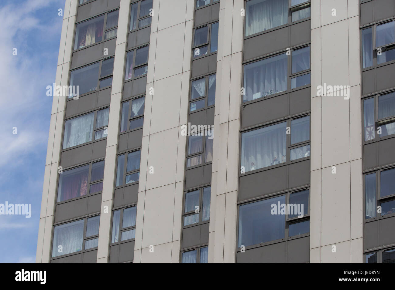 Cladding grenfell hi-res stock photography and images - Alamy