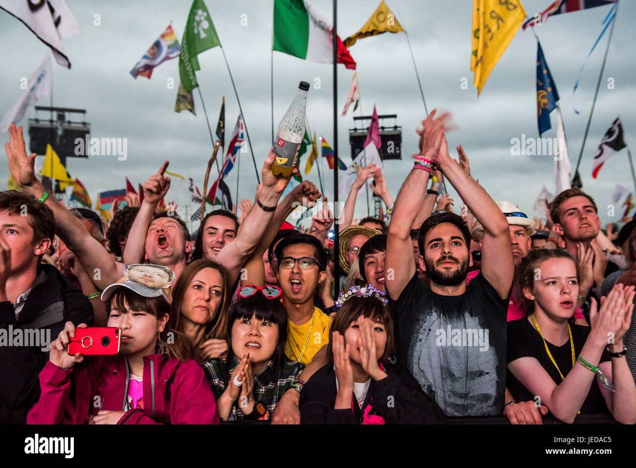 Glastonbury, Somerset, UK. 23rd June, 2017. Radiohead, lead by Thom ...