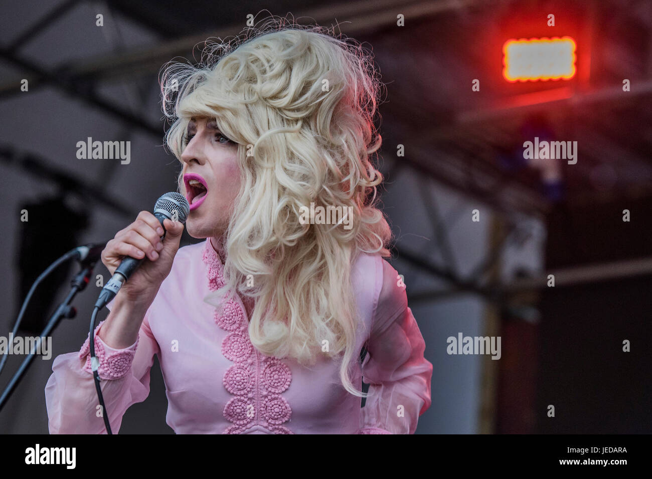 Cross dressing fans hi-res stock photography and images - Alamy