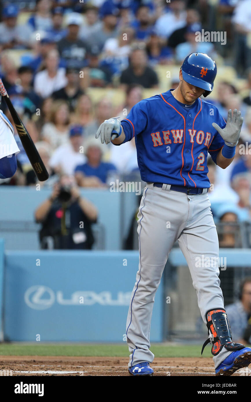 Los Angeles, CA, USA. 21st June, 2017. New York Mets shortstop Gavin ...