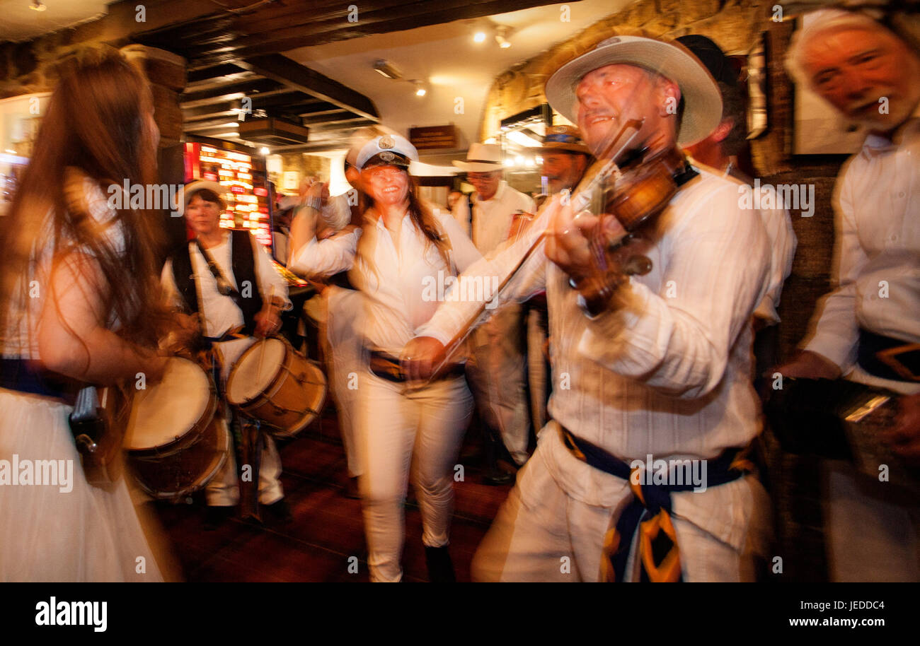Penzance, Cornwall, UK 23rd June 2017. Serpent dancing in the streets ...