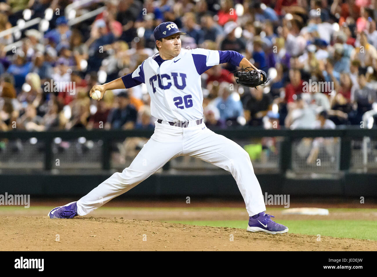 Omaha, NE USA. 22nd June, 2017. TCU relief pitcher Sean Wymer #26 in ...