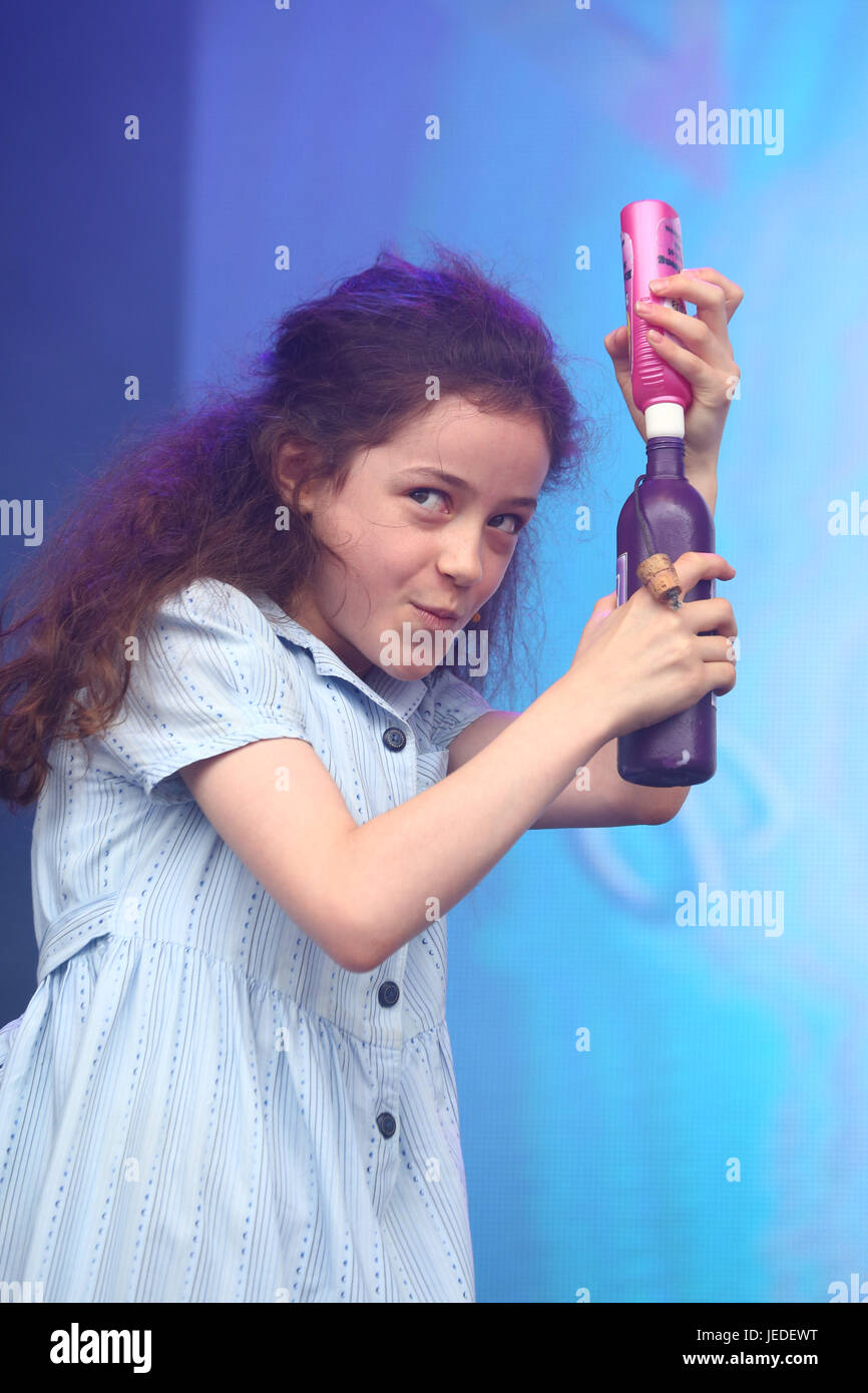 The cast of Matilda performing at West End Live theatre showcase ...