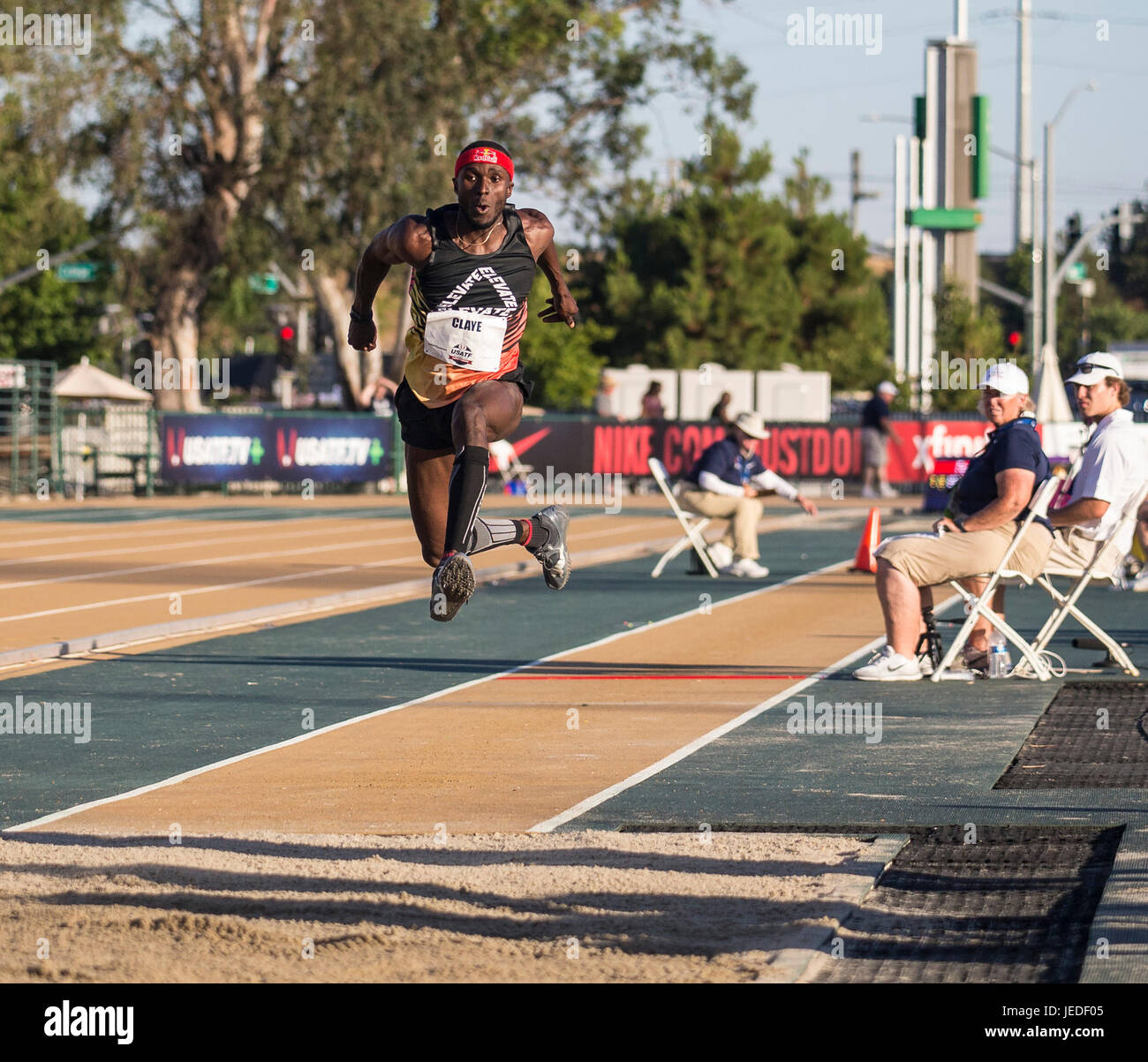 Will claye triple jump hi-res stock photography and images - Alamy