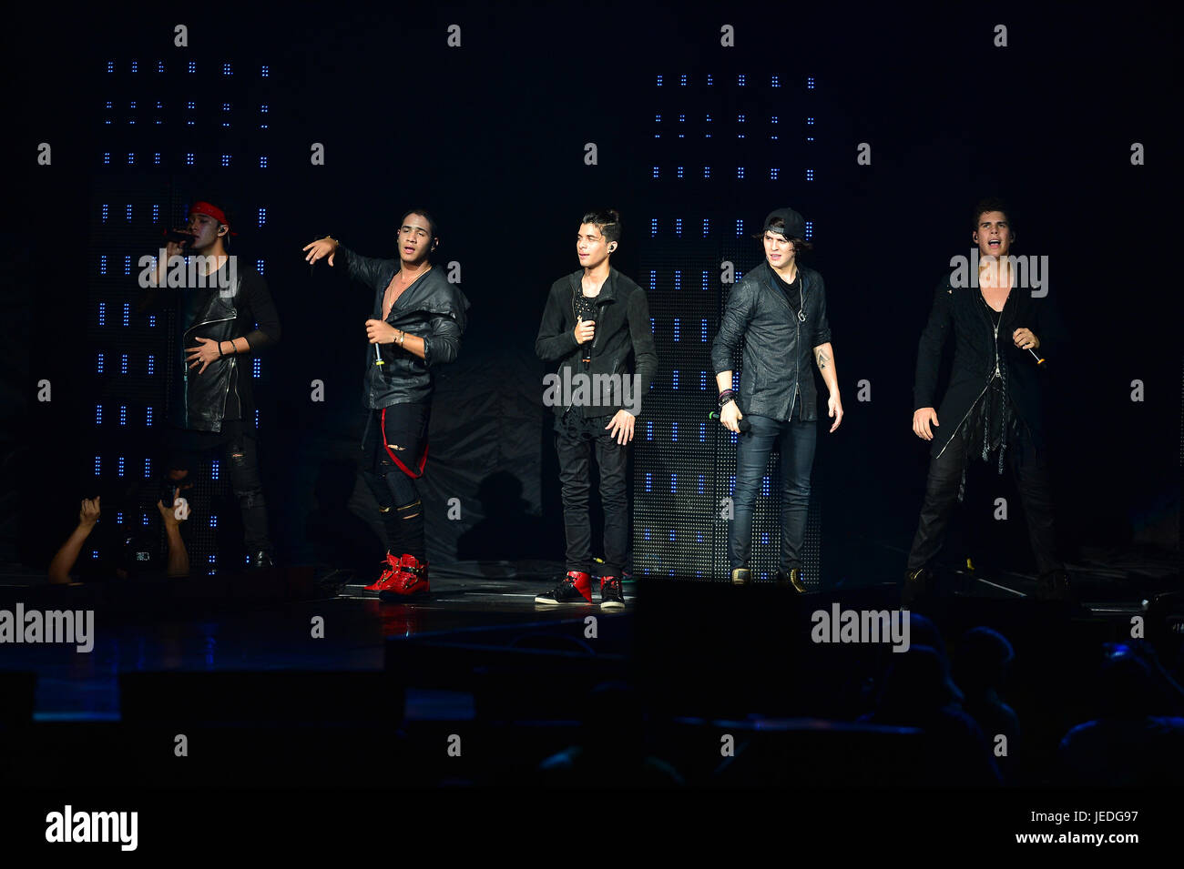 MIAMI, FL - JUNE 23: Los CNCO performs live onstage at AmericanAirlines ...