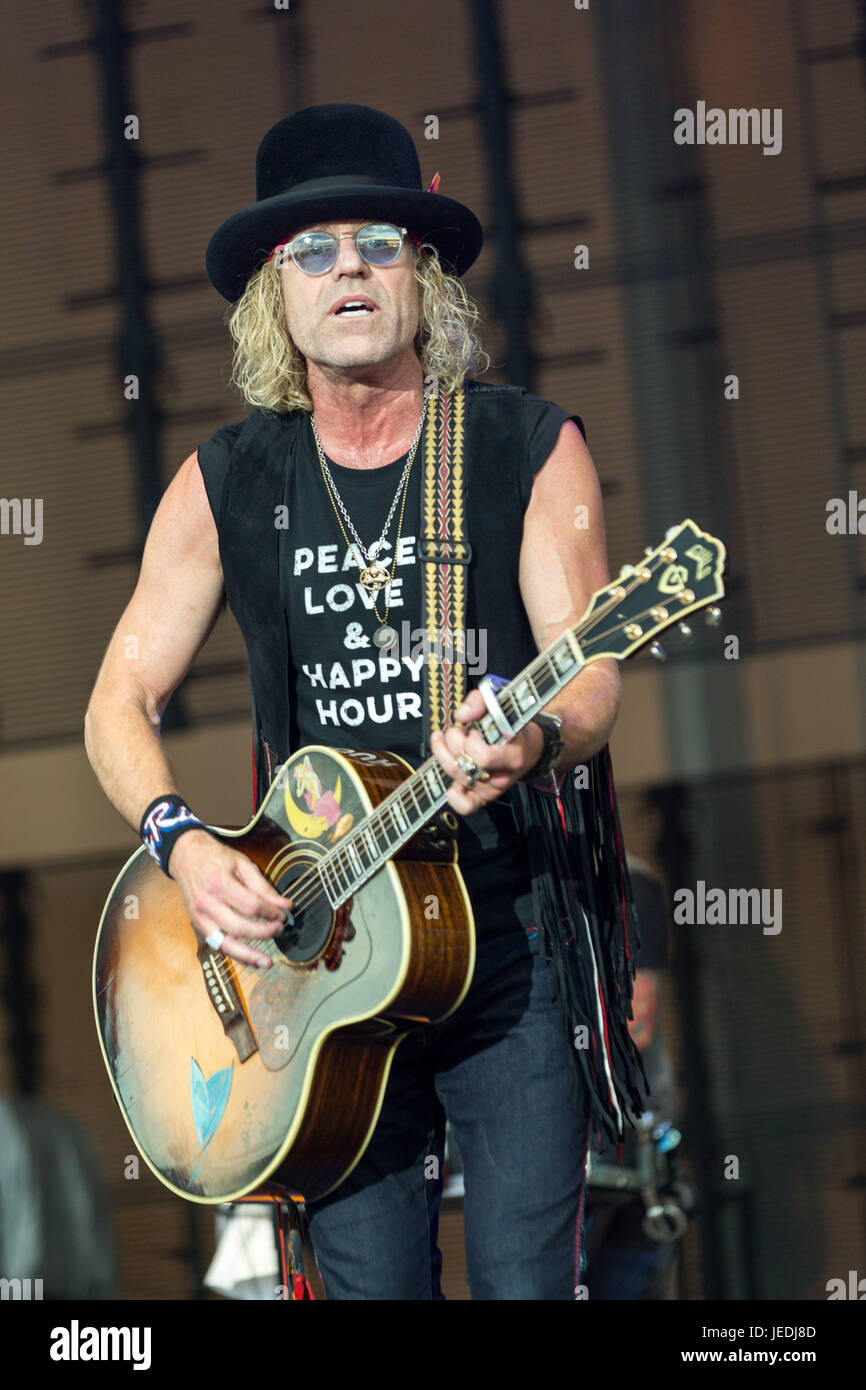 Chicago, Illinois, USA. 23rd June, 2017. BIG KENNY (KENNY ALPHIN) of ...