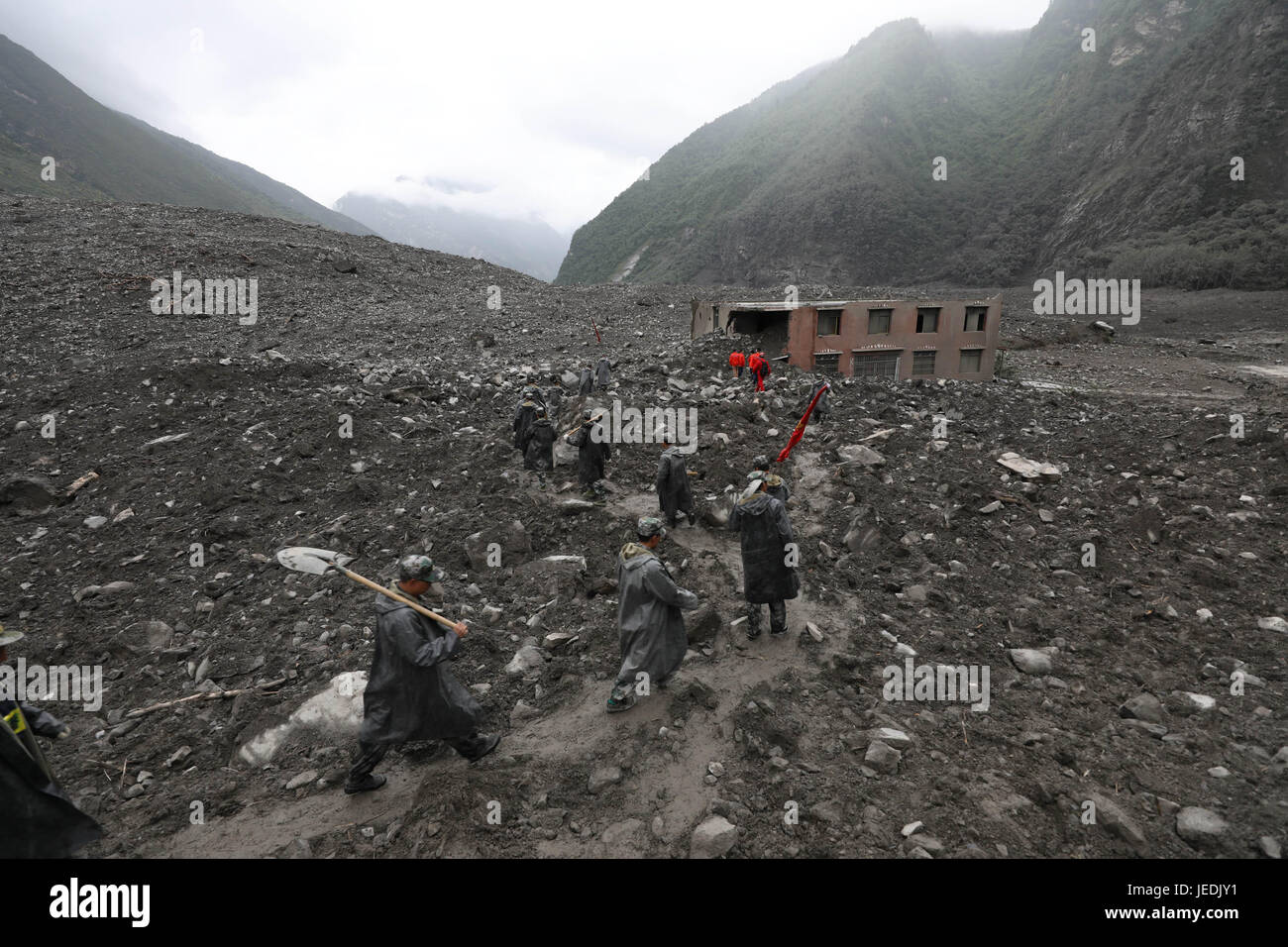 Xinmo village hi-res stock photography and images - Alamy