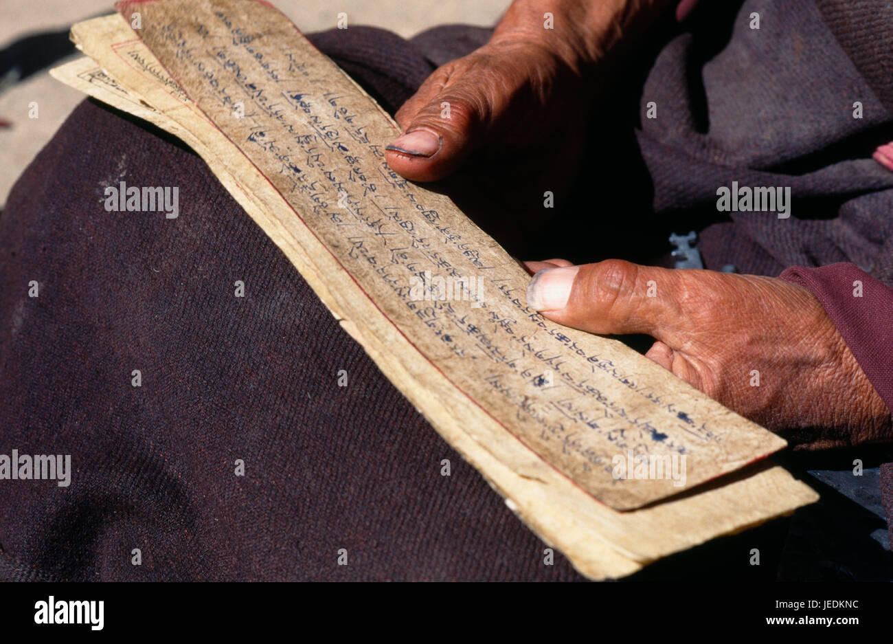 Ancient indian texts hi-res stock photography and images - Alamy