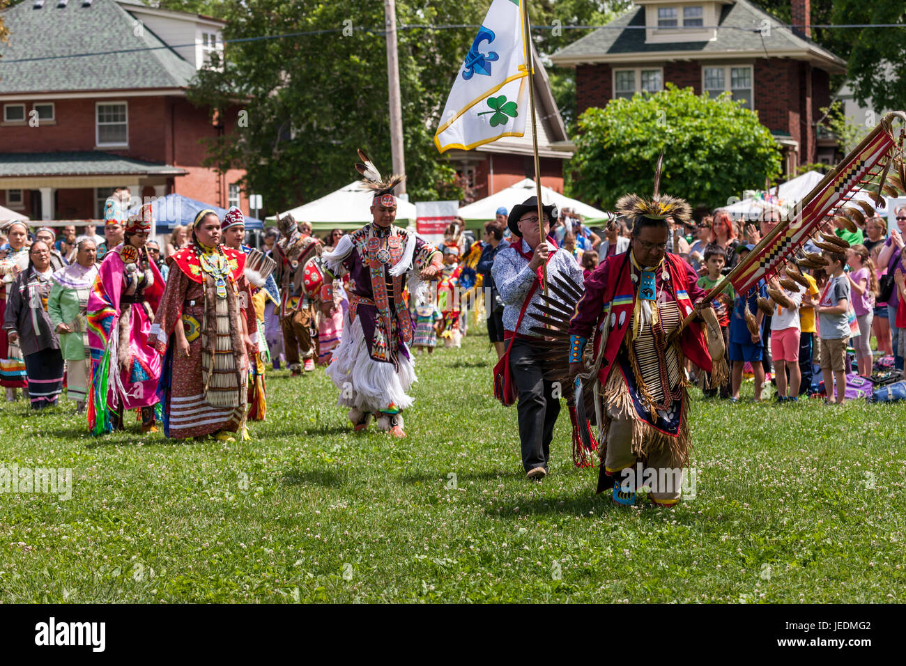 Pow wow first nations dance cultural celebration american indian hi-res ...