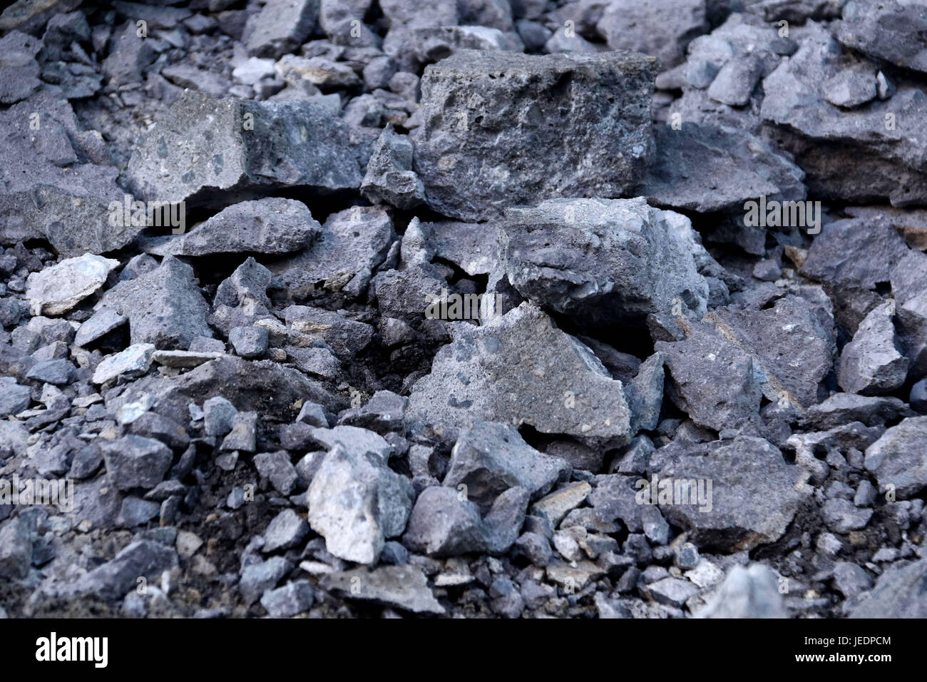 Jagged stones hi-res stock photography and images - Alamy