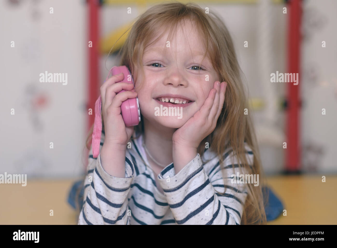Childhood communication hi-res stock photography and images - Alamy