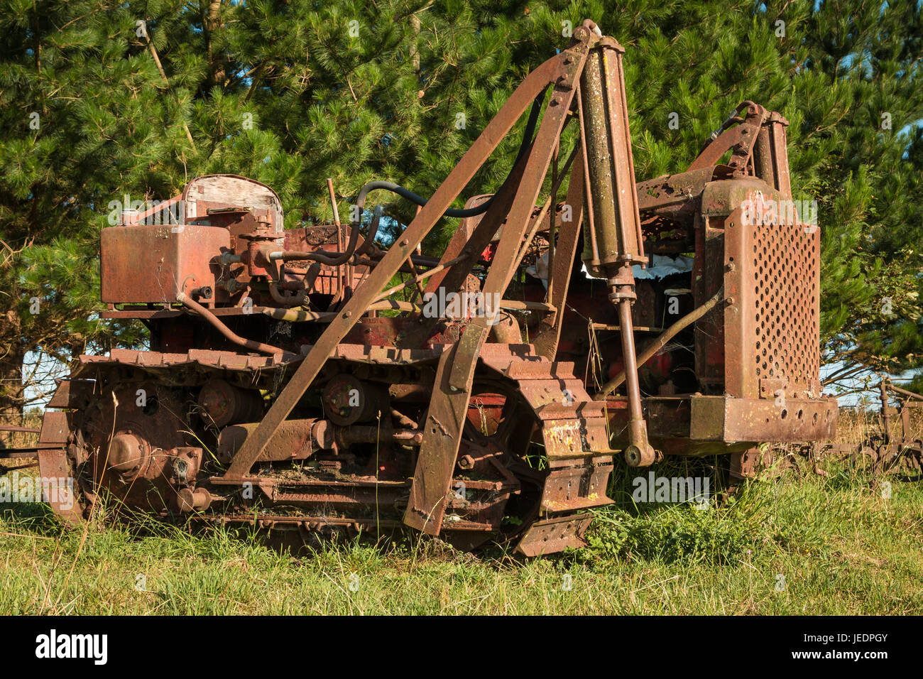 Old bulldozer hi-res stock photography and images - Alamy