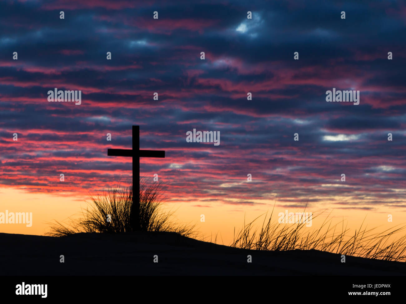 Sun lighting up hi-res stock photography and images - Alamy