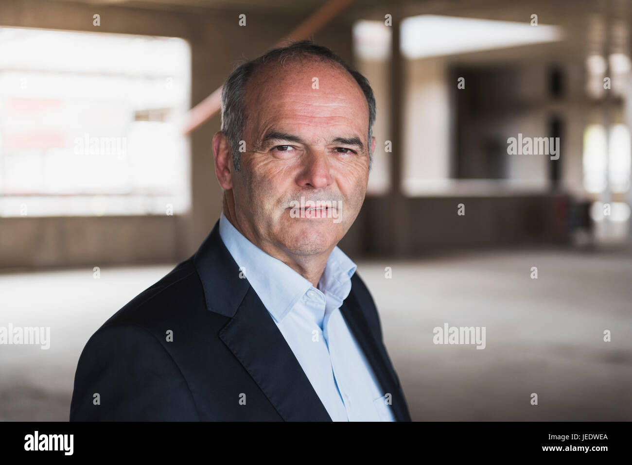 Owner building under construction hi-res stock photography and images ...
