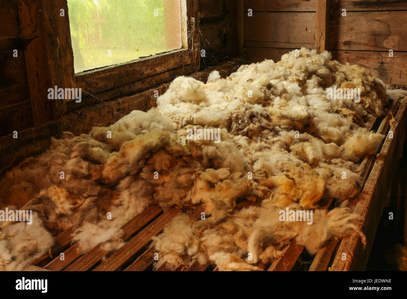 Drying table hi-res stock photography and images - Alamy