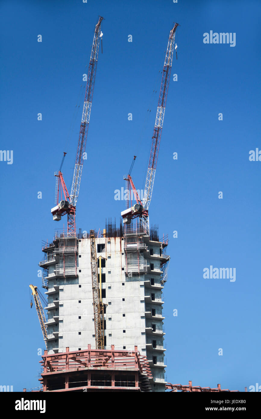 Construction of a new building on the skyline Stock Photo - Alamy