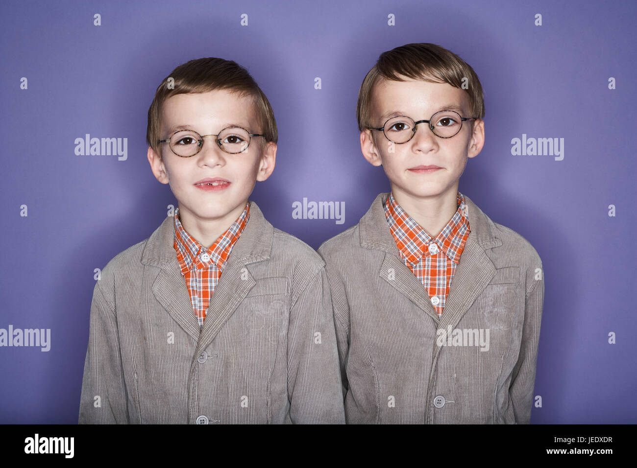 Twin brothers old hi-res stock photography and images - Alamy