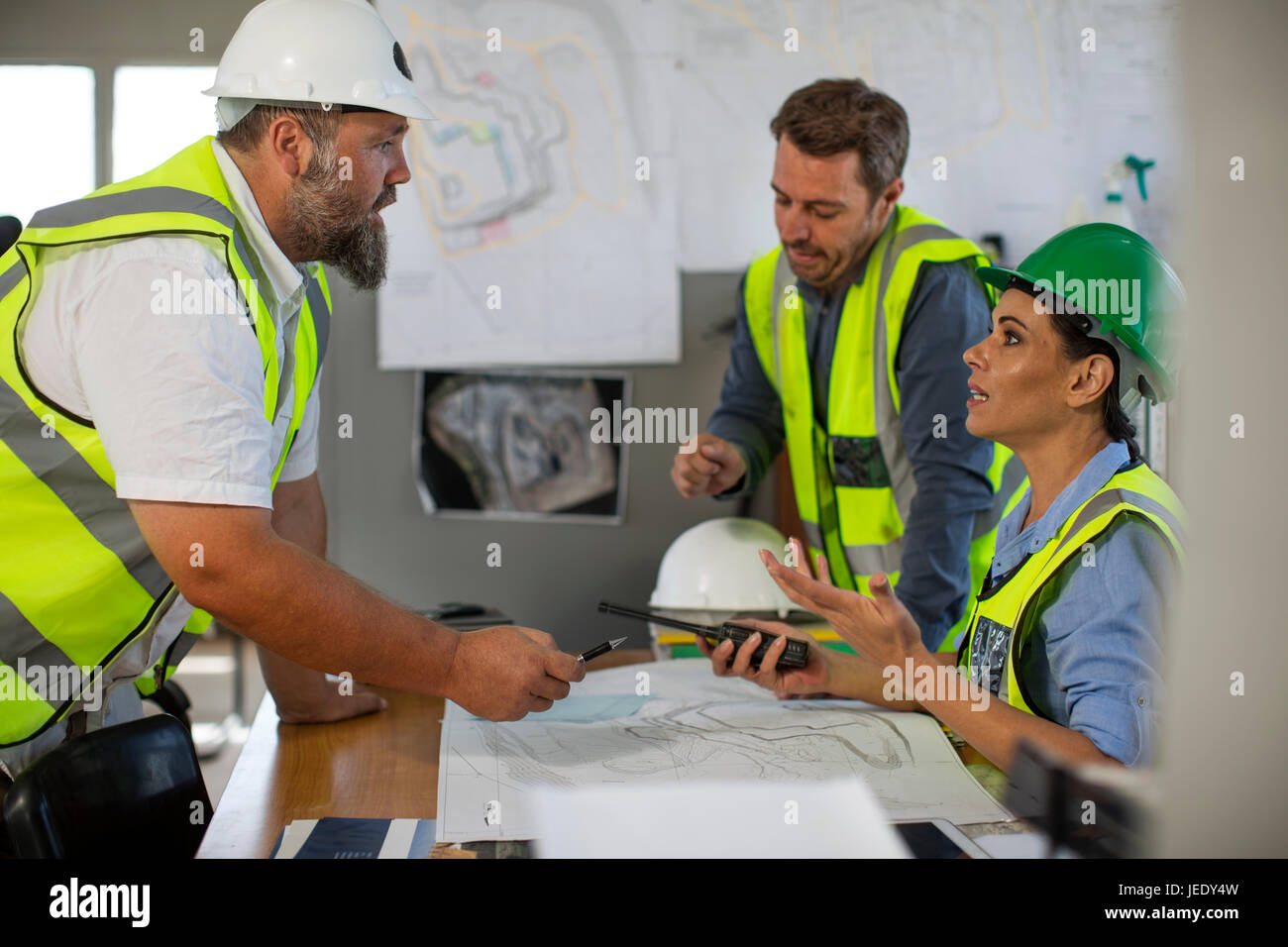 Job site coordination hi-res stock photography and images - Alamy