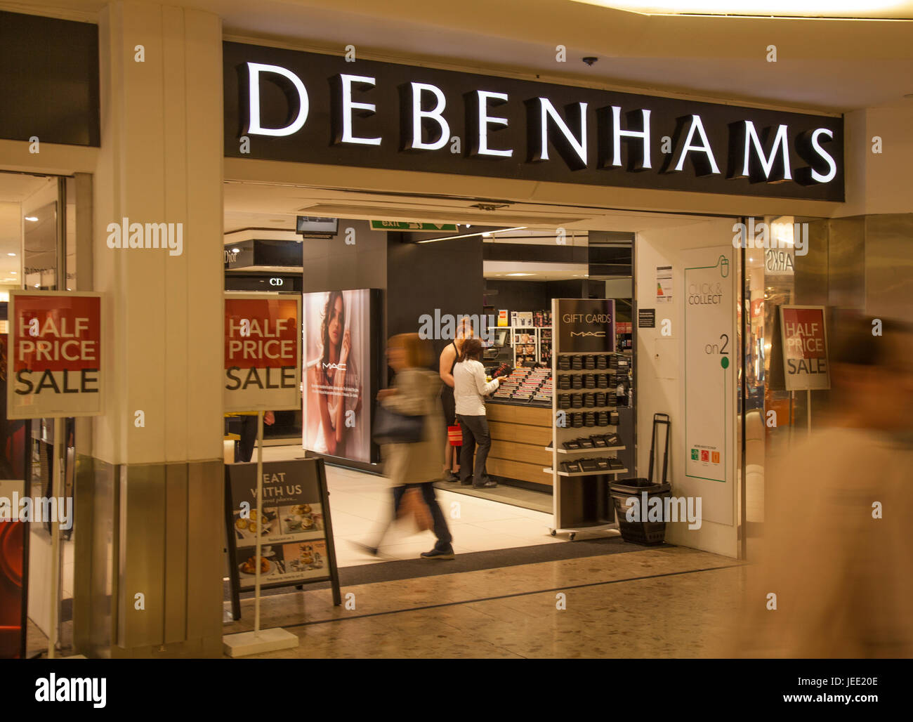 Debenhams shop hi-res stock photography and images - Alamy