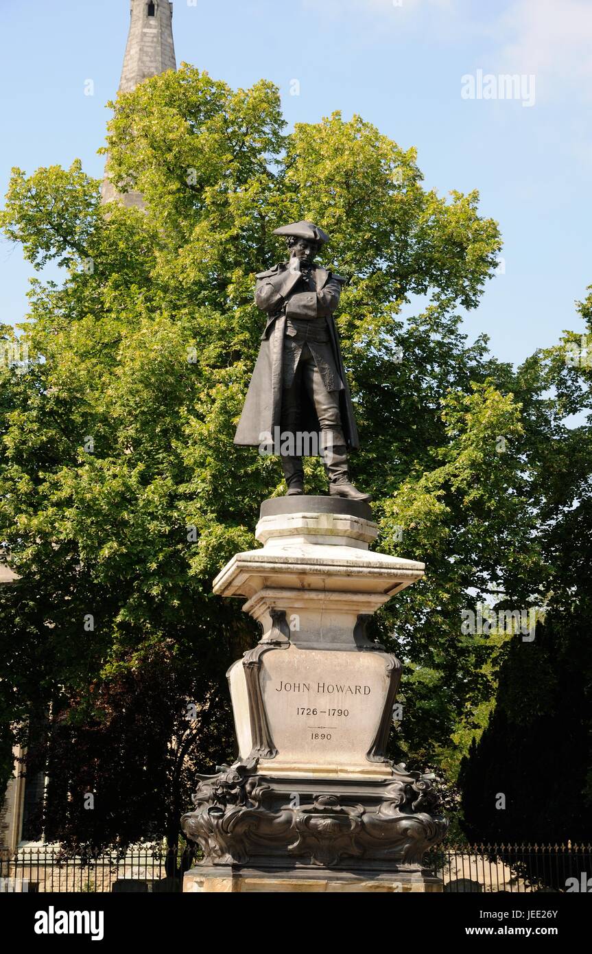 Howard Statue, Bedford, Bedfordshire Stock Photo - Alamy