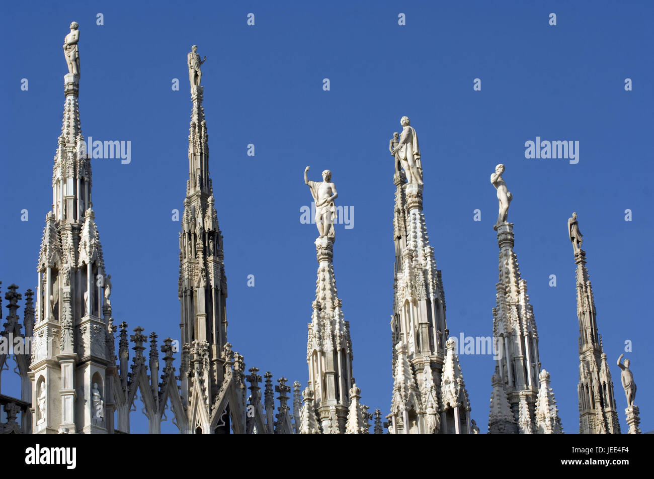 Spires cathedral of milan hi-res stock photography and images - Alamy