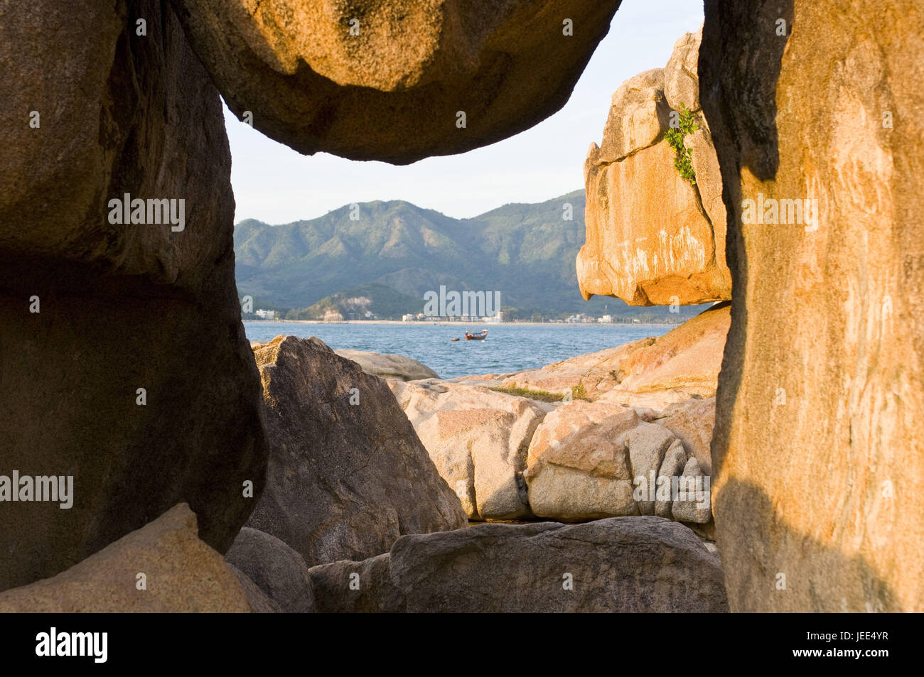 Rocks on the coast of nha trang hi-res stock photography and images - Alamy