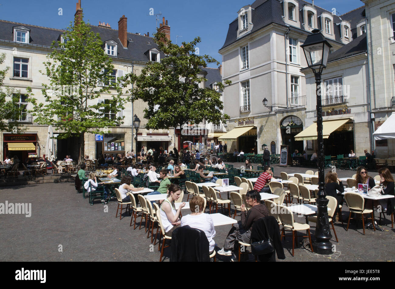 France cafe street view hi-res stock photography and images - Alamy