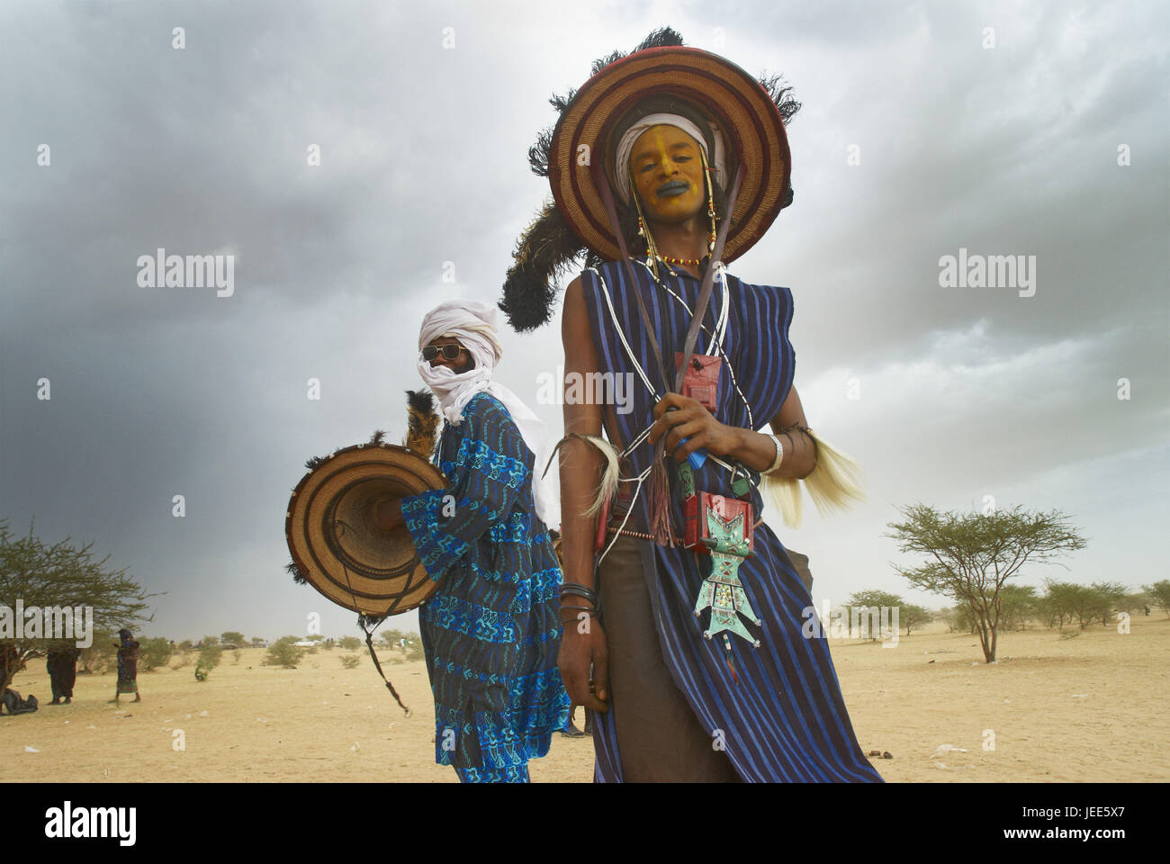 Traditional man in niger hi-res stock photography and images - Alamy