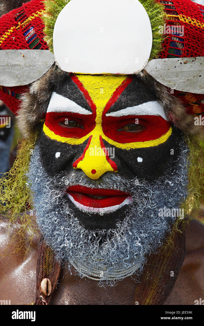 Papua New Guinea, man of the Huli of strain, portrait Stock Photo - Alamy