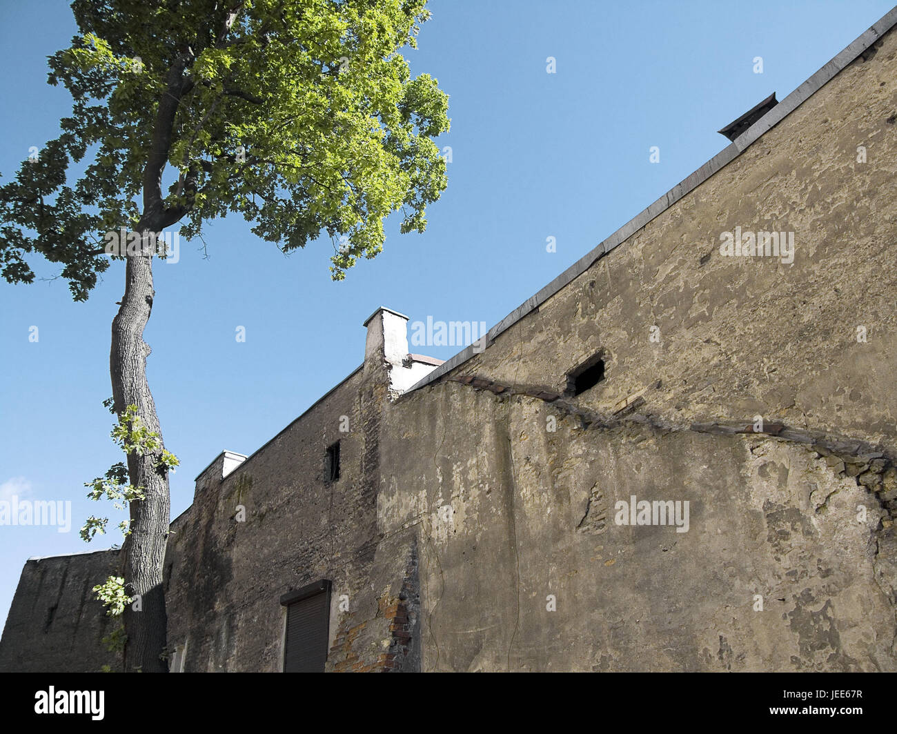 Old building facade renovation hi-res stock photography and images - Alamy