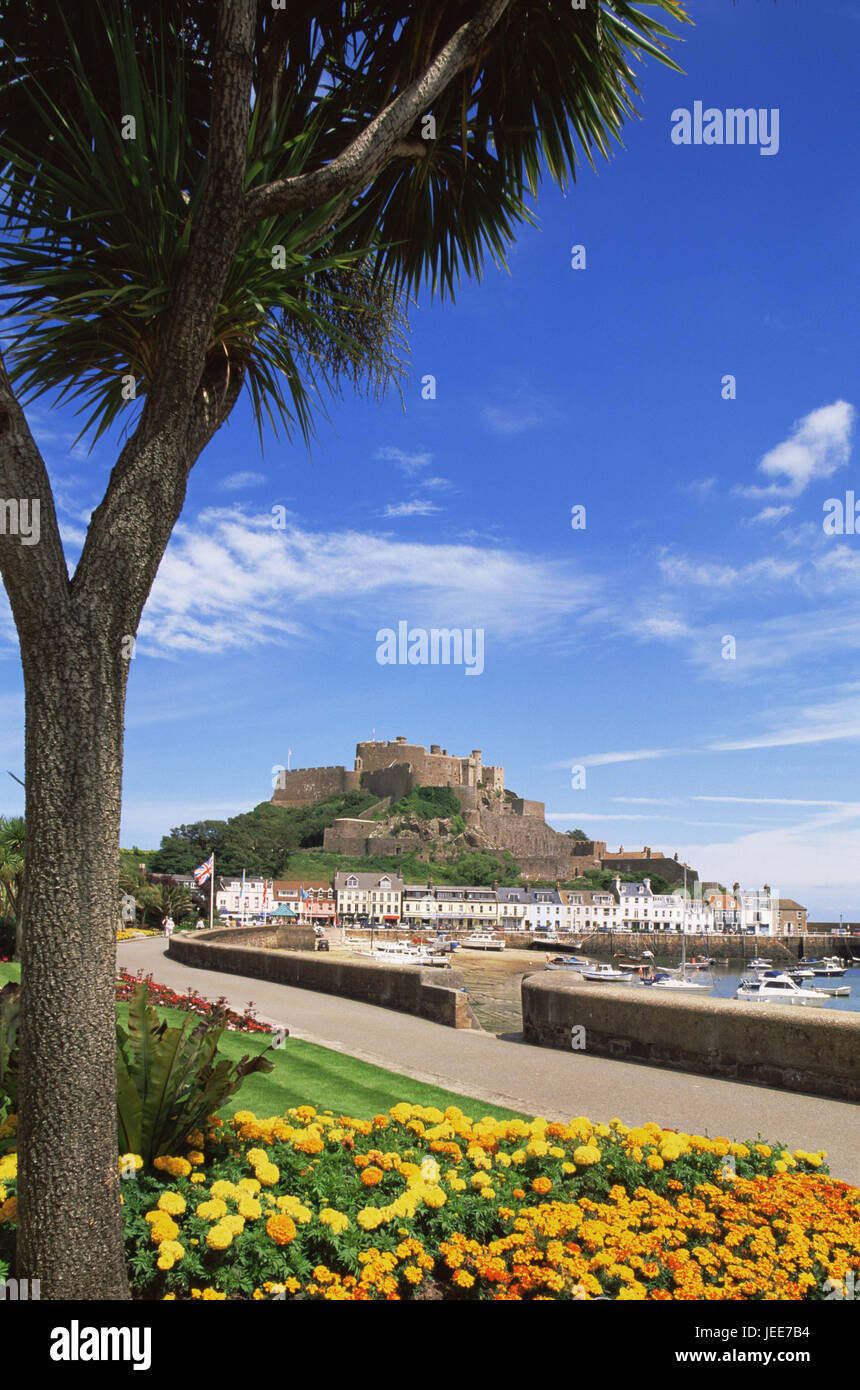 Channel island castle hi-res stock photography and images - Alamy