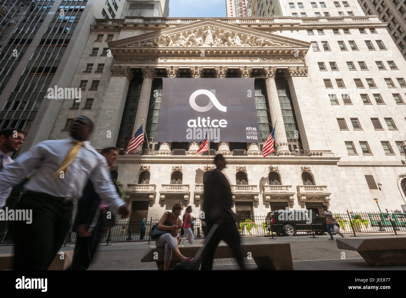 Nv 22 hi-res stock photography and images - Alamy