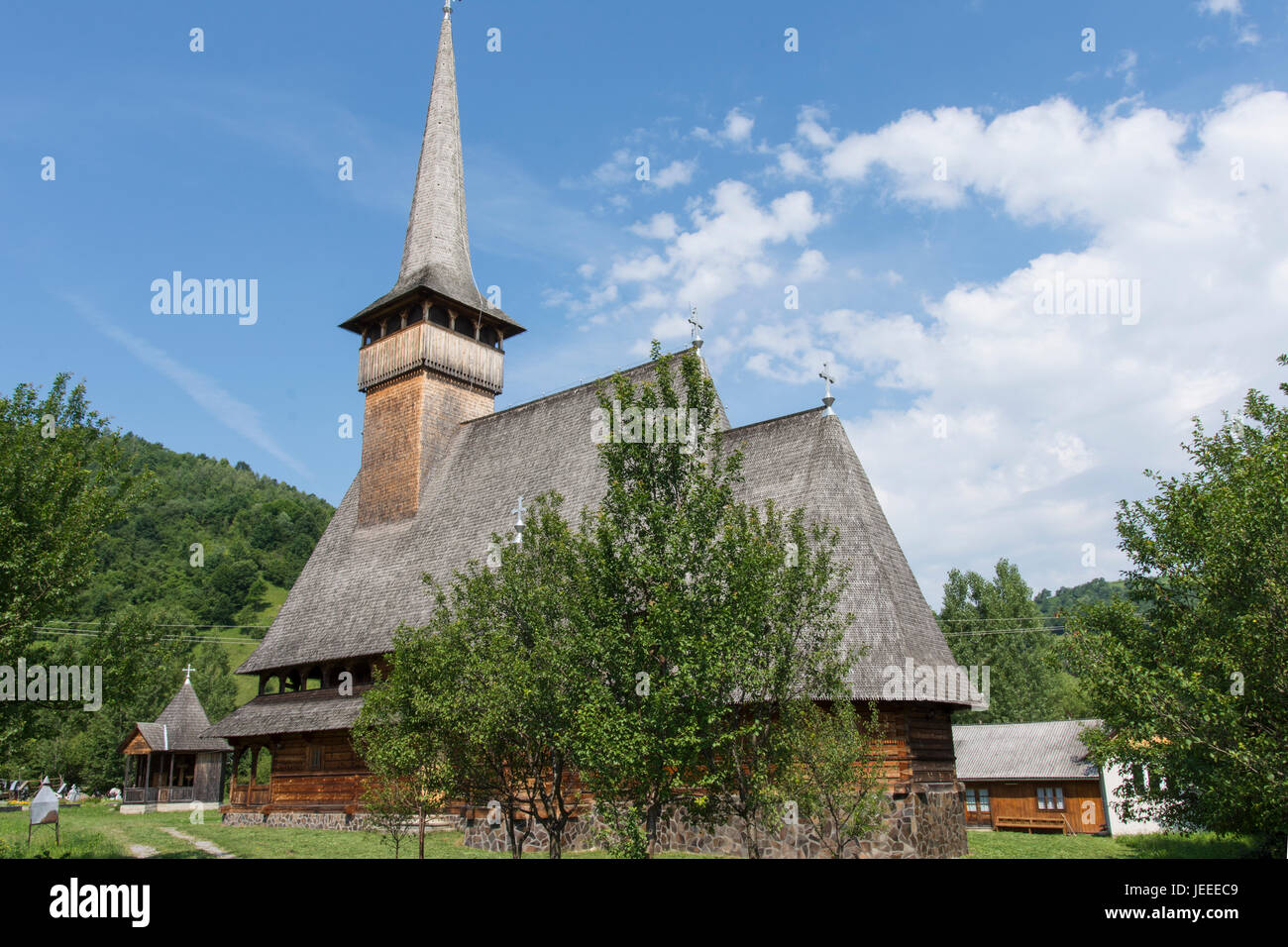 Maramures church hi-res stock photography and images - Alamy