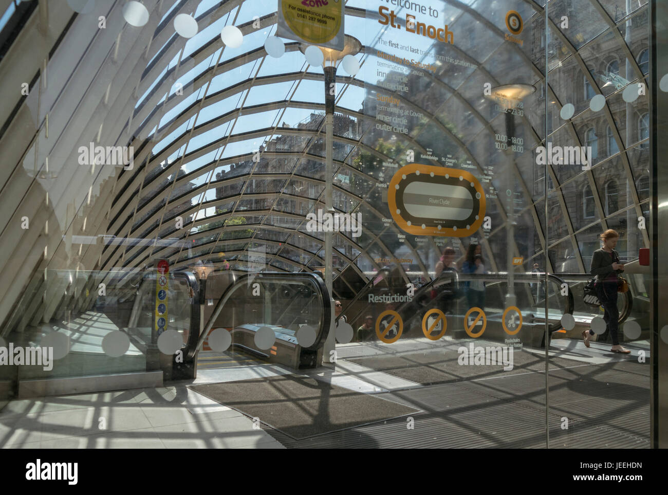 St enoch spt subway station hi-res stock photography and images - Alamy