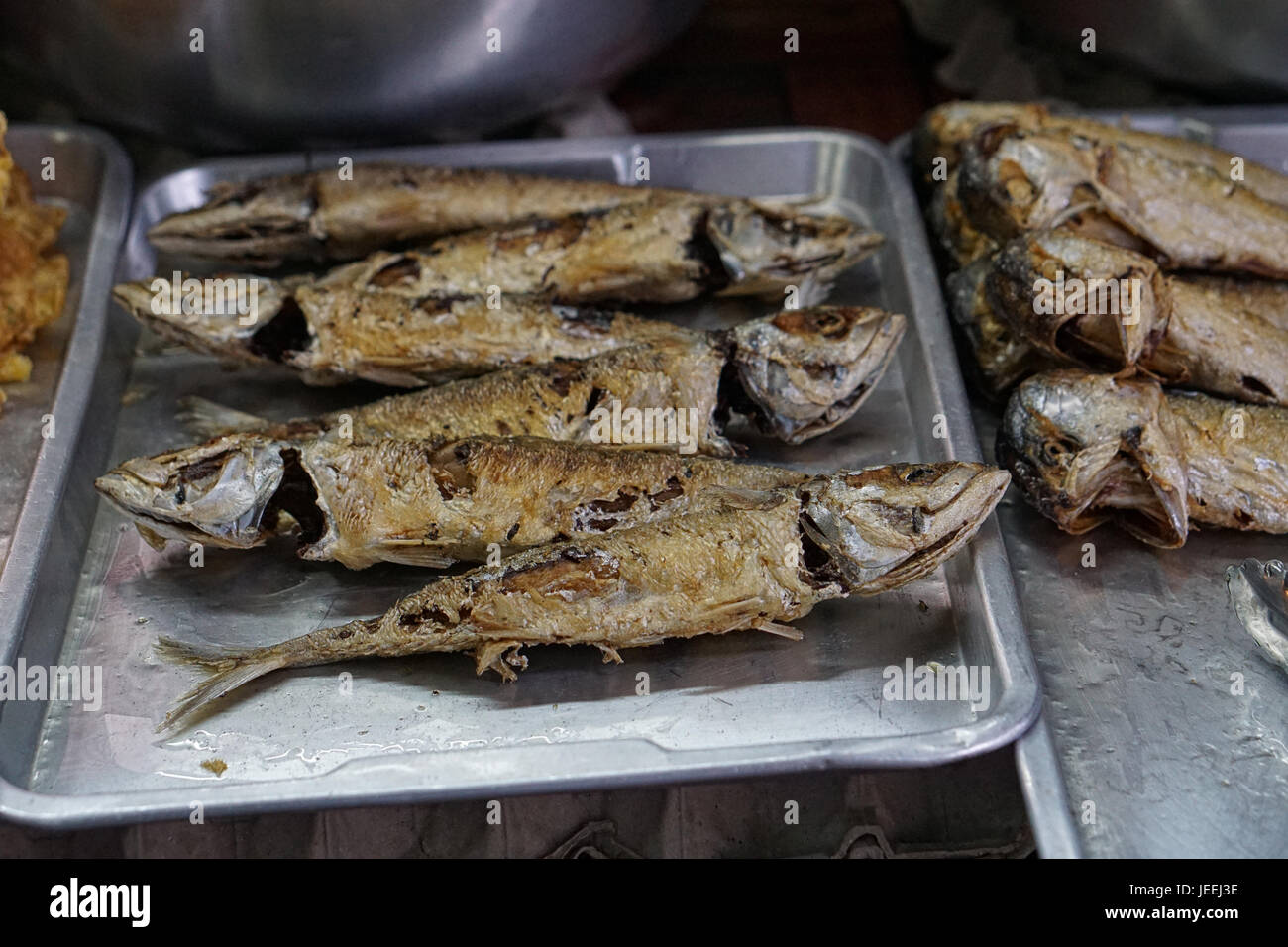 fresh seafood fish ready to eat Stock Photo - Alamy