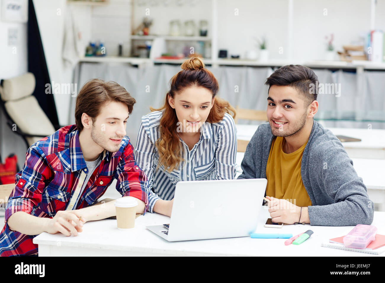 Creative project students group hi-res stock photography and images - Alamy