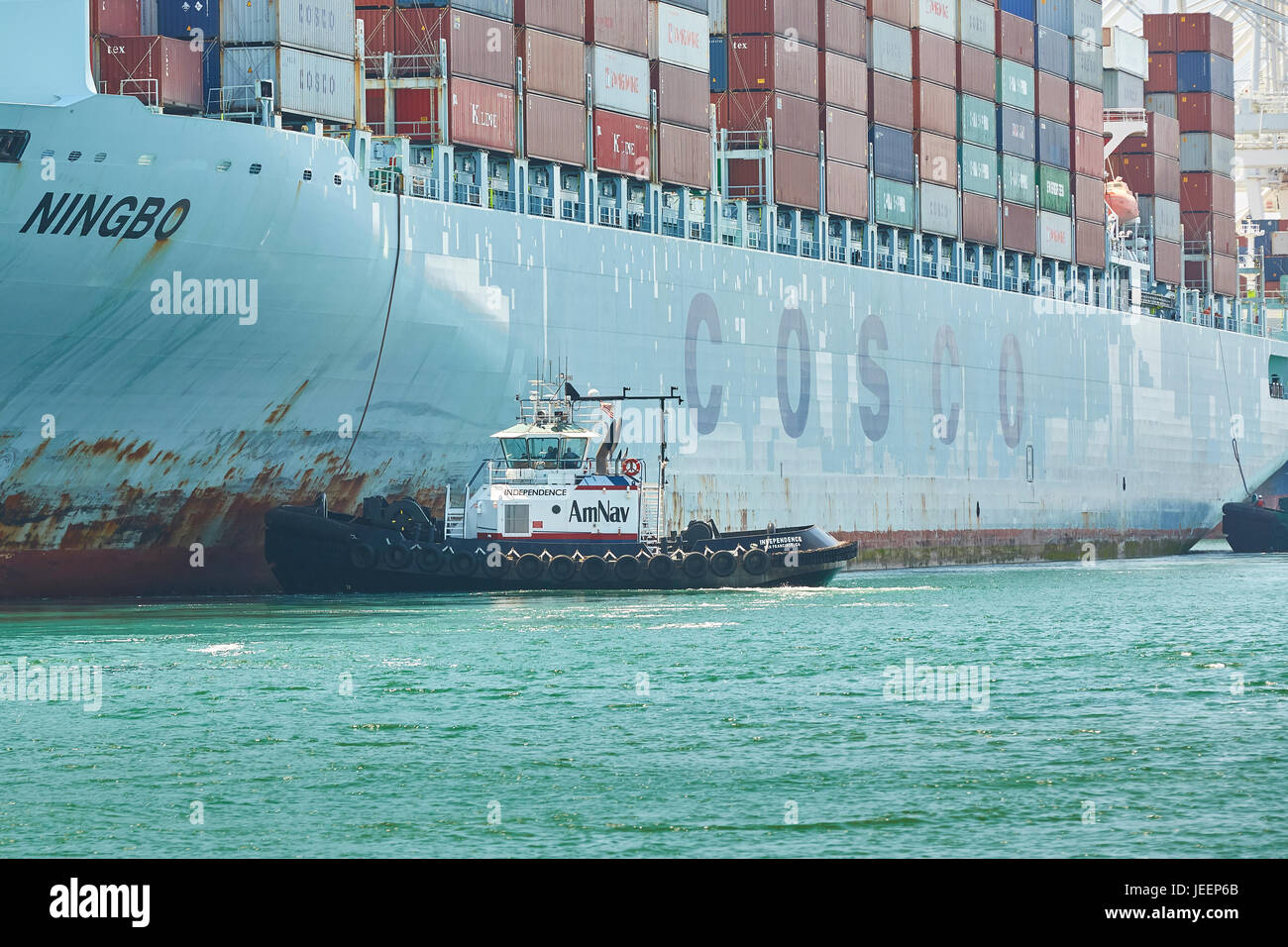 Cosco ningbo hi-res stock photography and images - Alamy