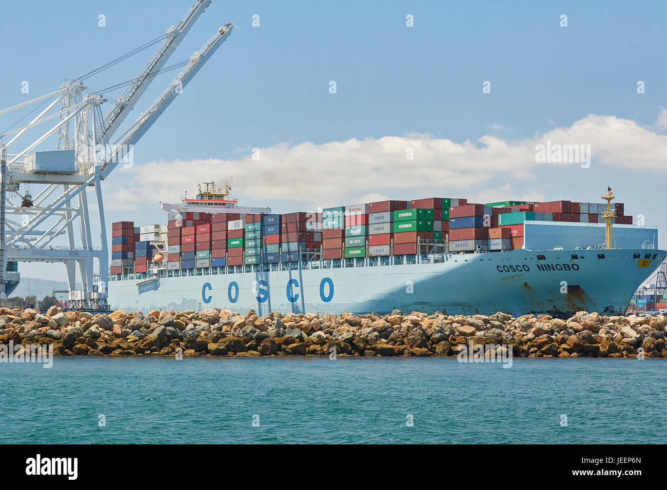 Cosco containers hi-res stock photography and images - Alamy
