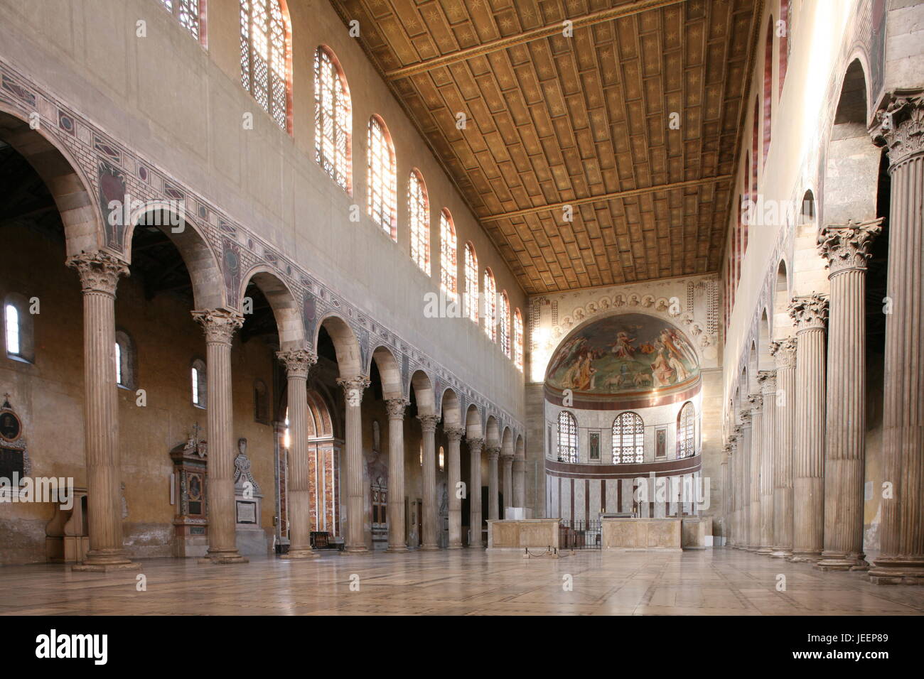 Early christian mosaics church santa hi-res stock photography and ...