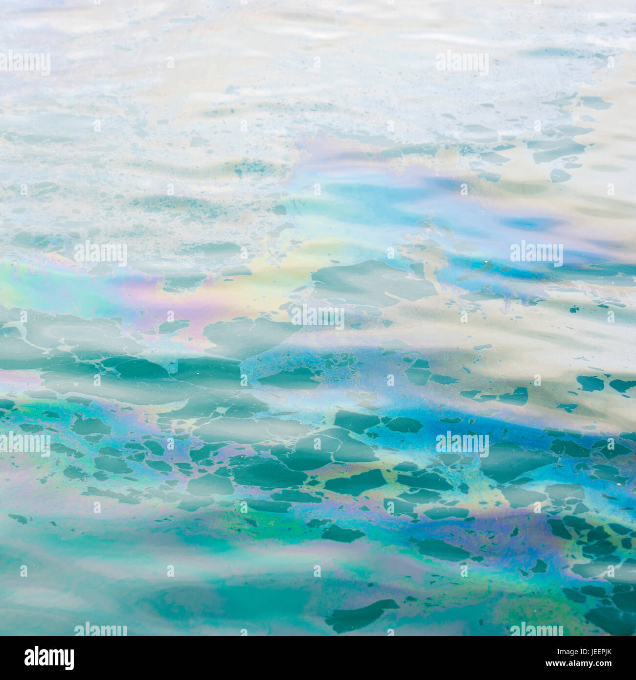 Ocean oil slick hi-res stock photography and images - Alamy