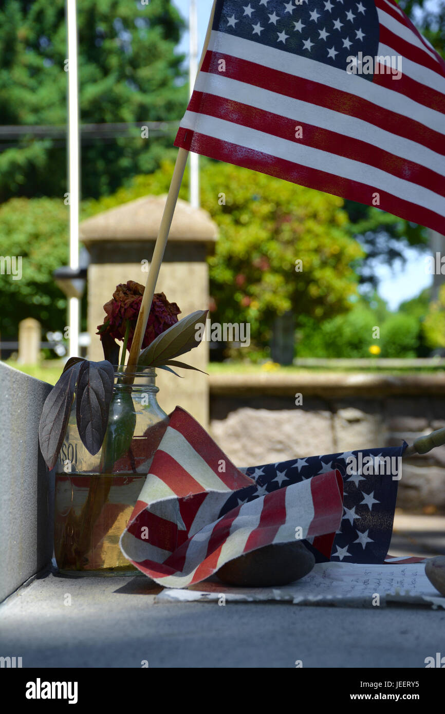 Veterans day rememberance service hi-res stock photography and images ...