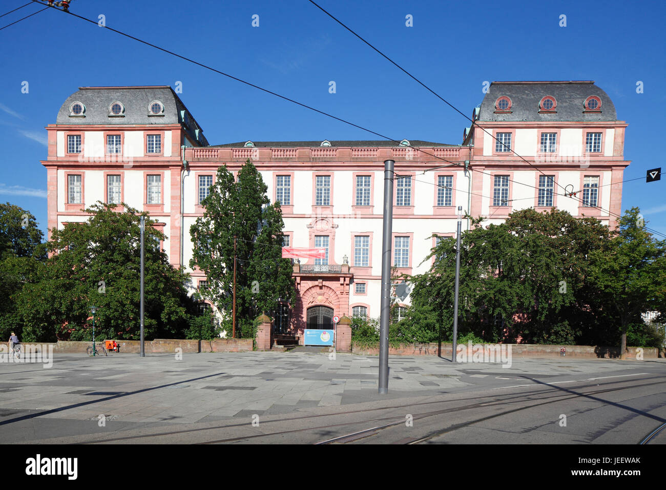 University of technology of darmstadt hi-res stock photography and ...