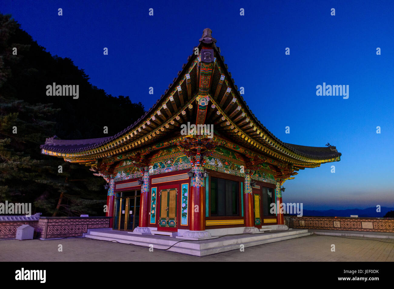 Temple in South Korea Stock Photo - Alamy