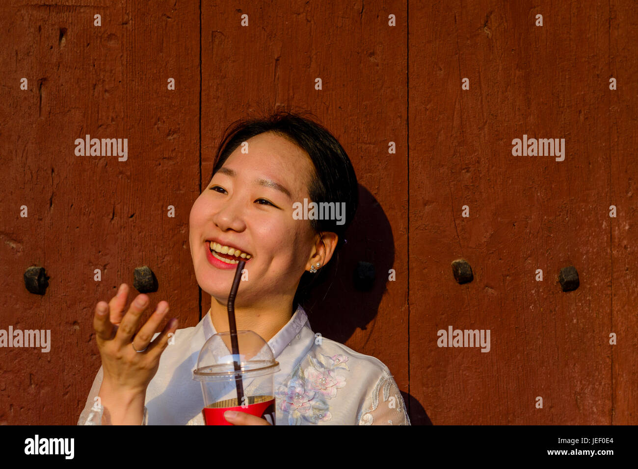 Korean girls laughing hi-res stock photography and images - Alamy